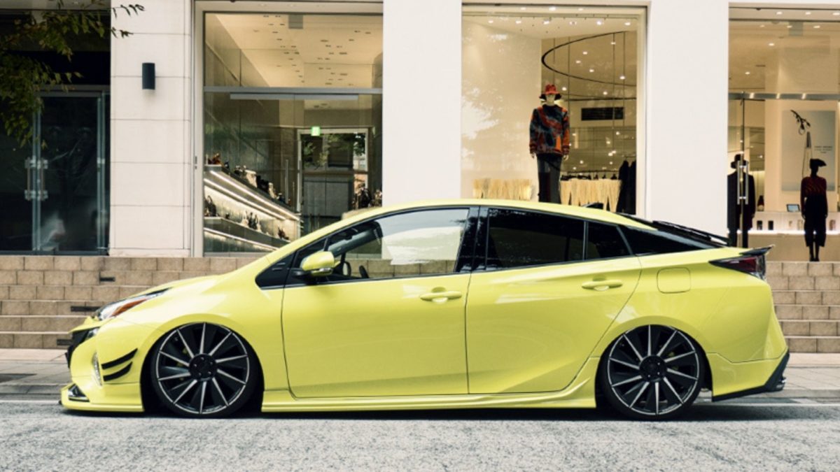Sexy, la Toyota Prius revue par le tuner japonais Wald